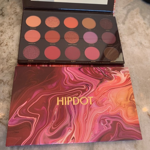 hipdot | Makeup | Hipdot Zion Palette | Poshmark